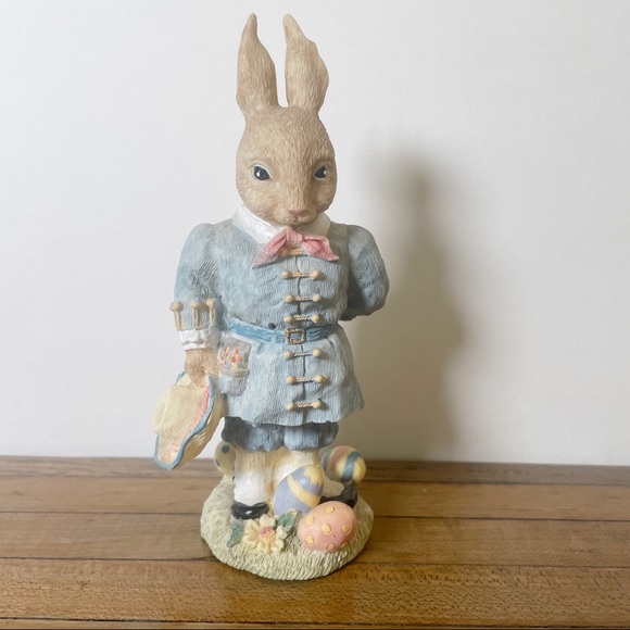 Vintage | Holiday | The Victorian Collection Figurine Bentley Bunny 994 ...